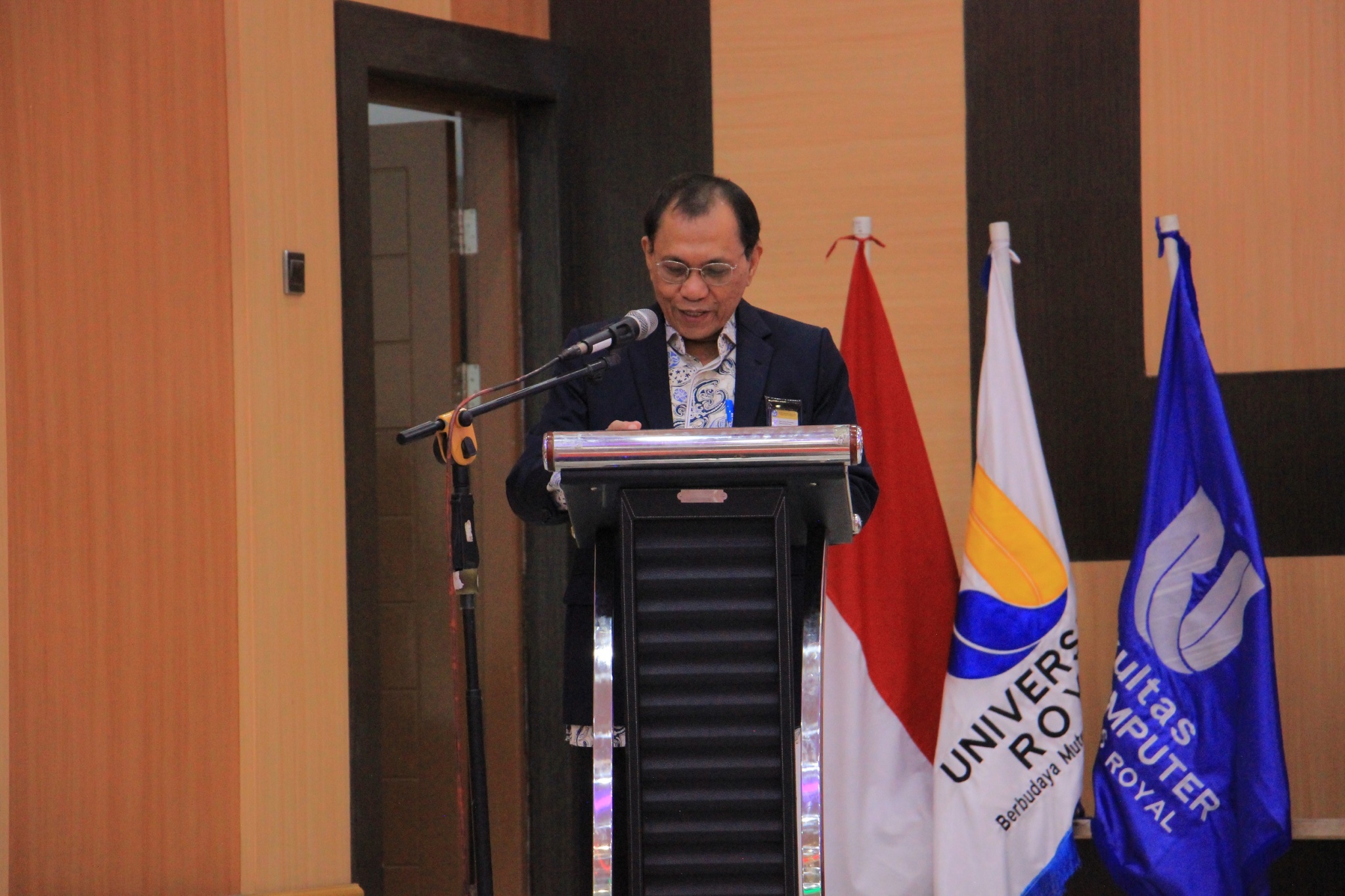 Universitas Royal - Kampus Terbaik Berbasis IT & Technopreneur di ...